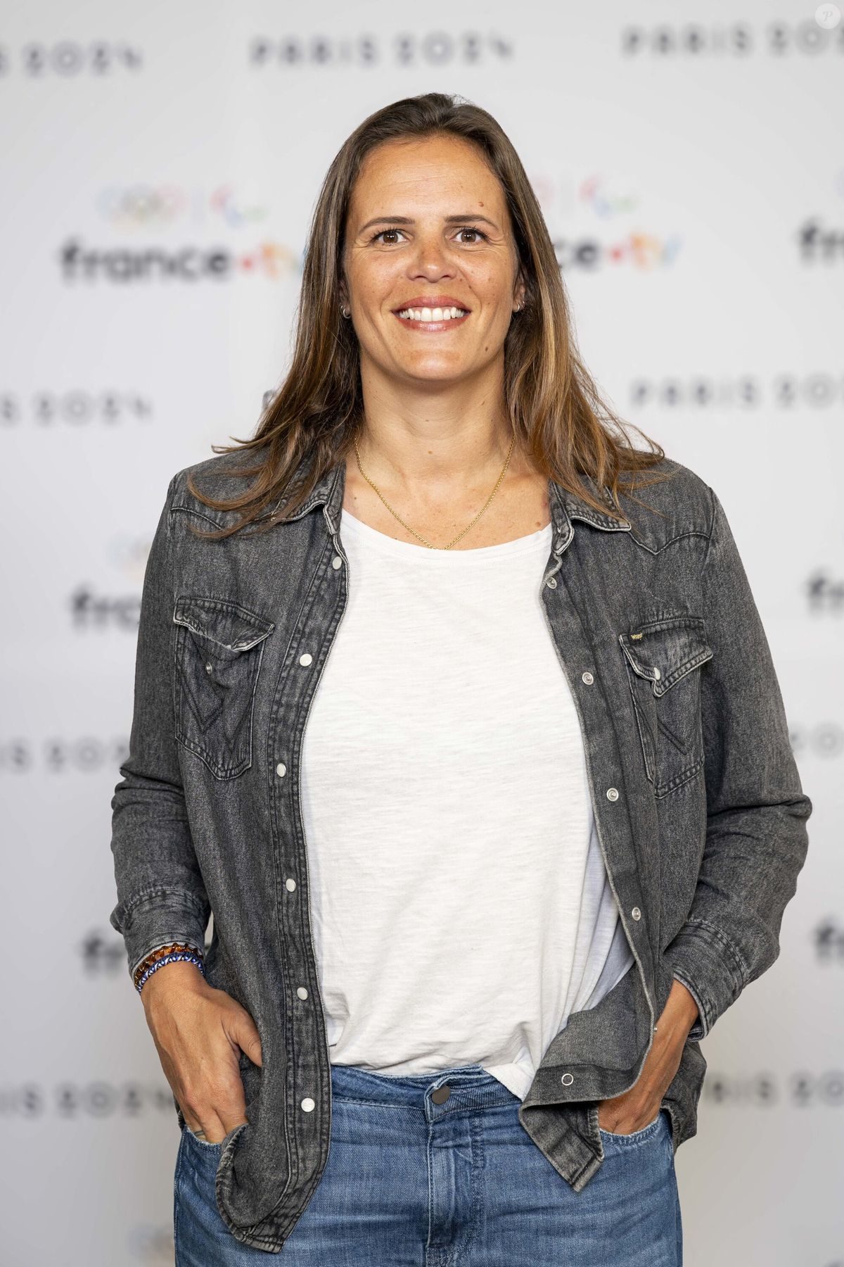 Photo : Laure Manaudou lors de la présentation des journalistes et ...