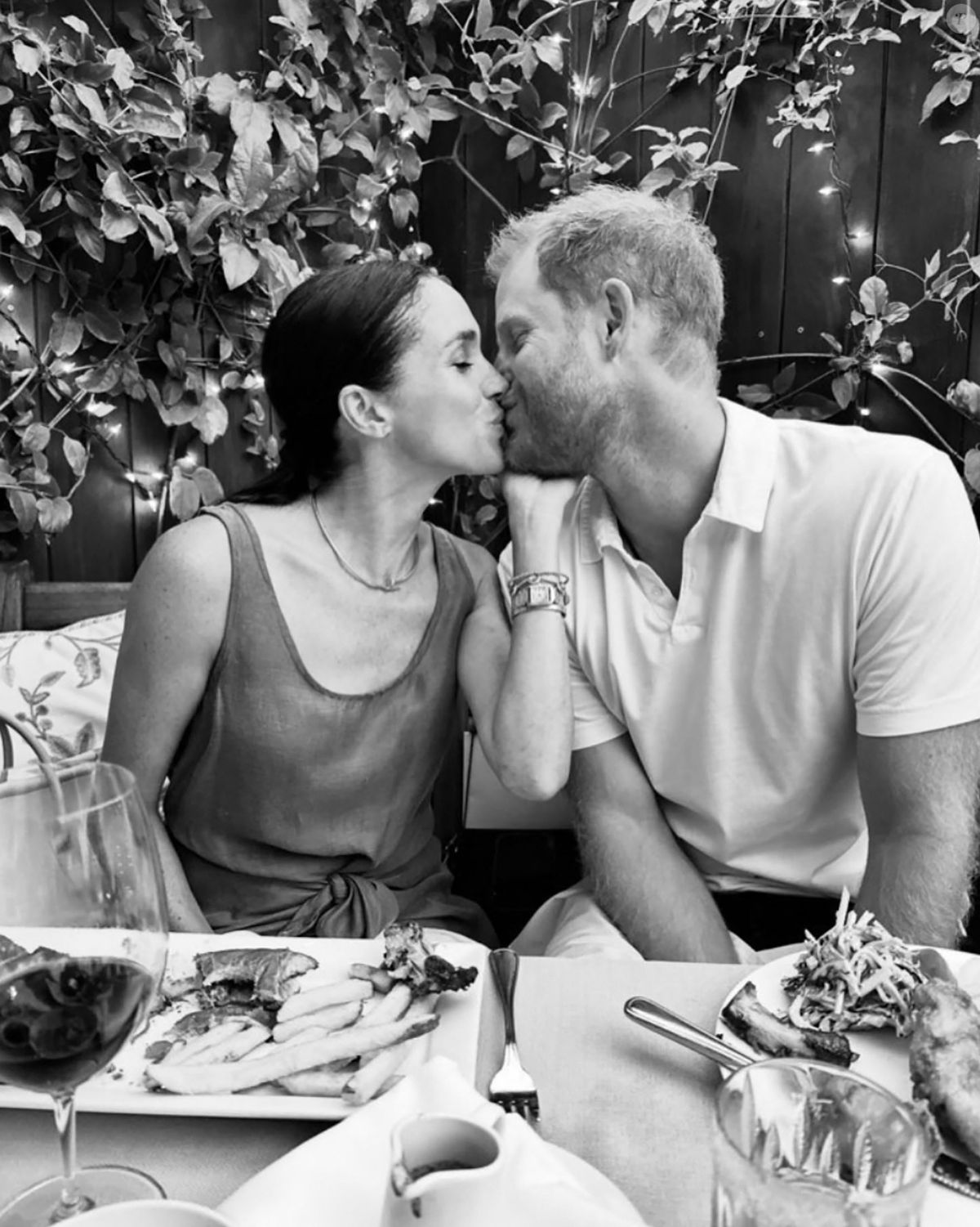 Photo : Une image bien loin de celle lisse qu'elle devait montrer quand elle faisait encore ...