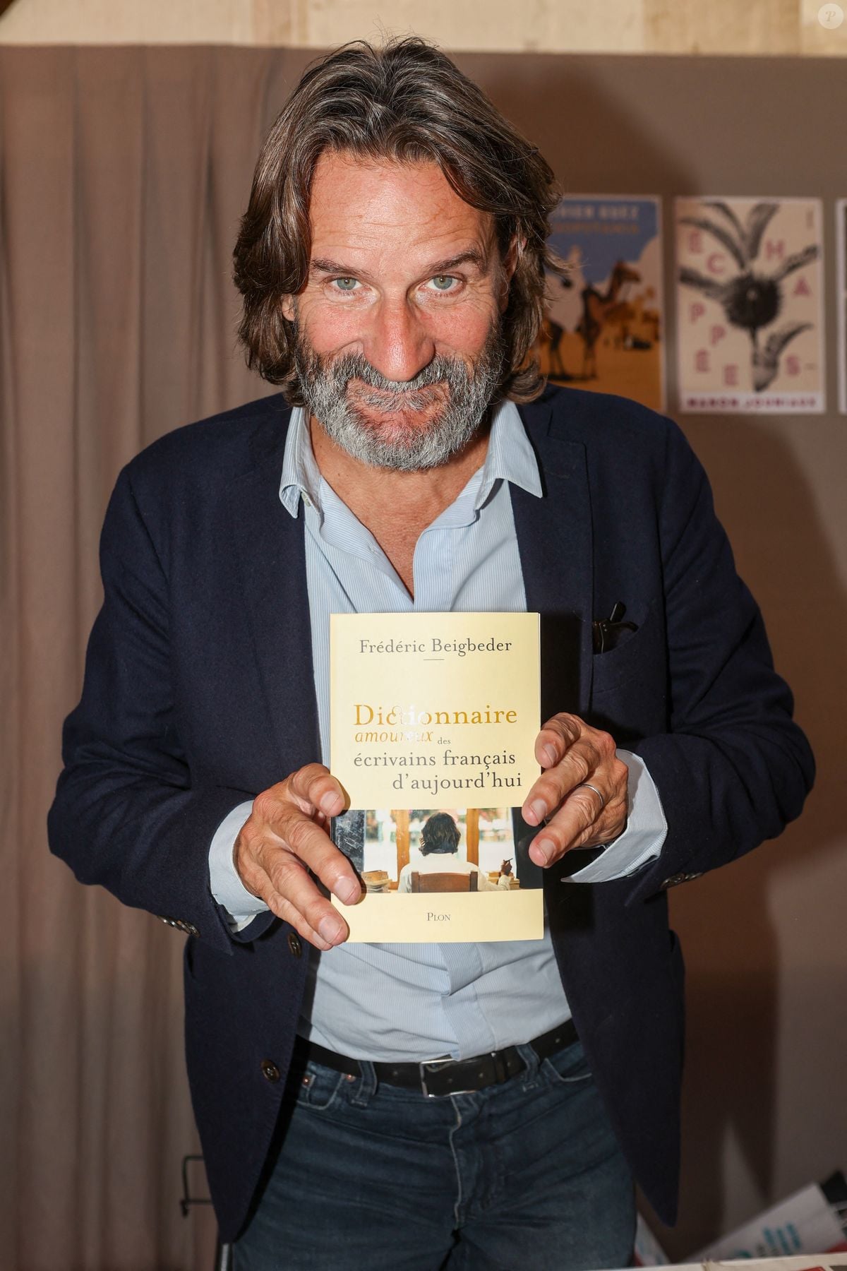 Photo : Frédéric Beigbeder n'a visiblement pas apprécié la dédicace que ...