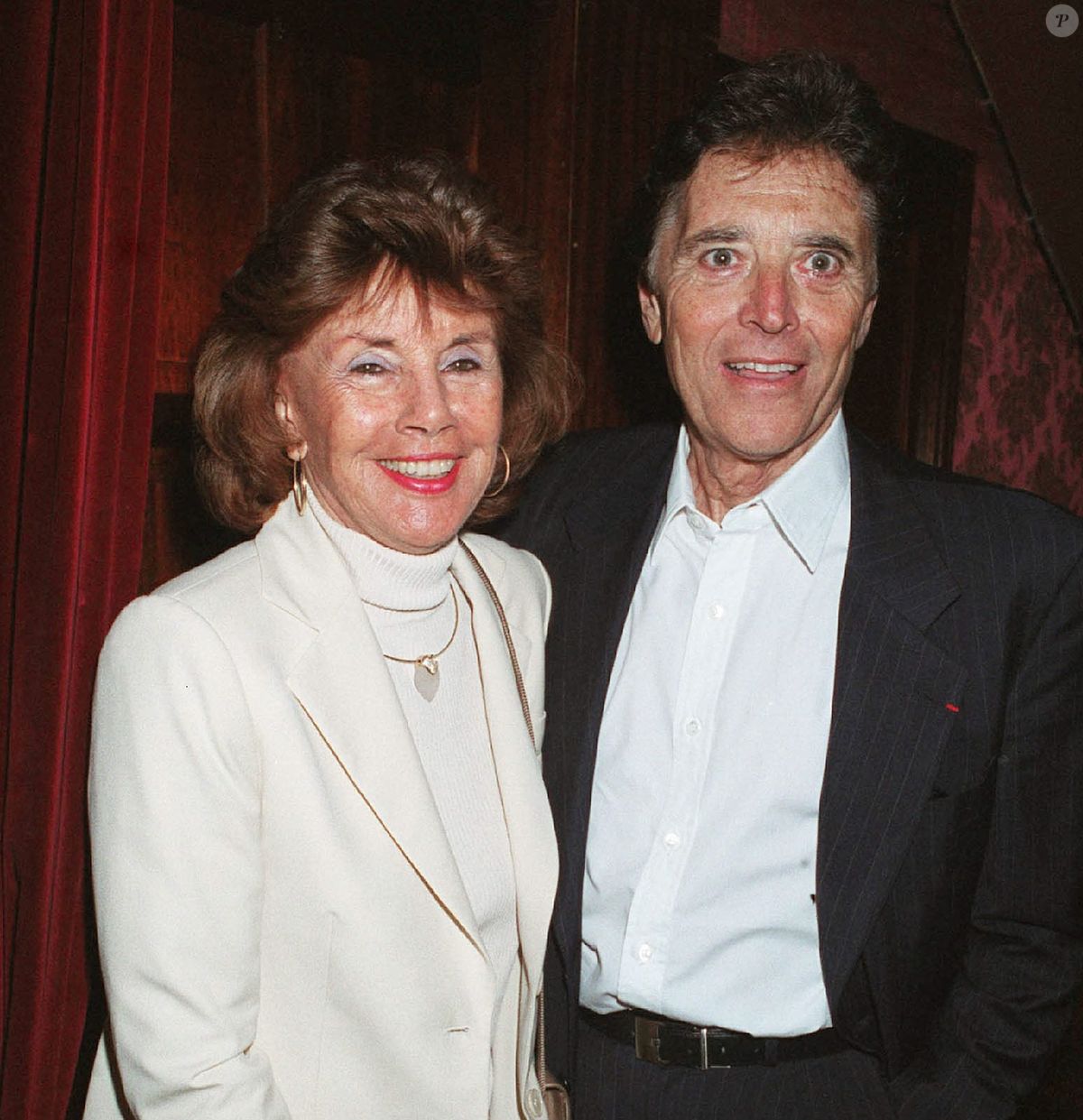Photo : Sacha Distel et Francine Distel chez Castel pour la sortie du ...