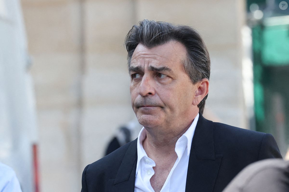 Photo : Yannick Alléno - Arrivées aux obsèques de Philippe Labro en l ...