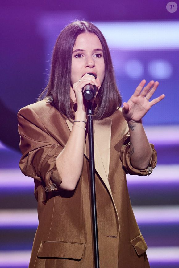 Grande première pour Marina Kaye : la chanteuse de 28 ans est enceinte ...