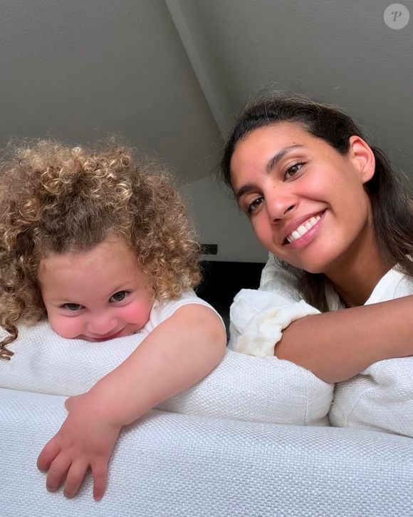 Photo : C'est le troisième enfant de l'ancienne Miss qui est déjà maman ...