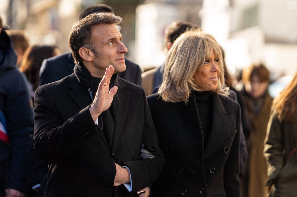 Photo : Si Emmanuel Macron arrêtera la politique après 2027 ? Négatif ...