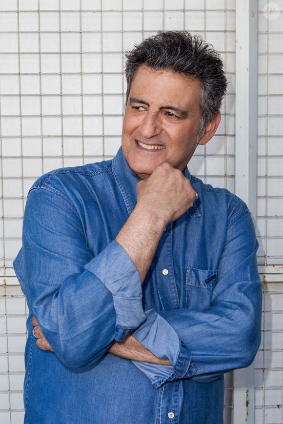 Le petit garçon sur la pochette d’"Un enfant de toi" est devenu une ...