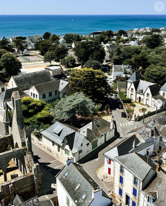 Photo : Située en Bretagne, au nord du département du Finistère, l'île ...