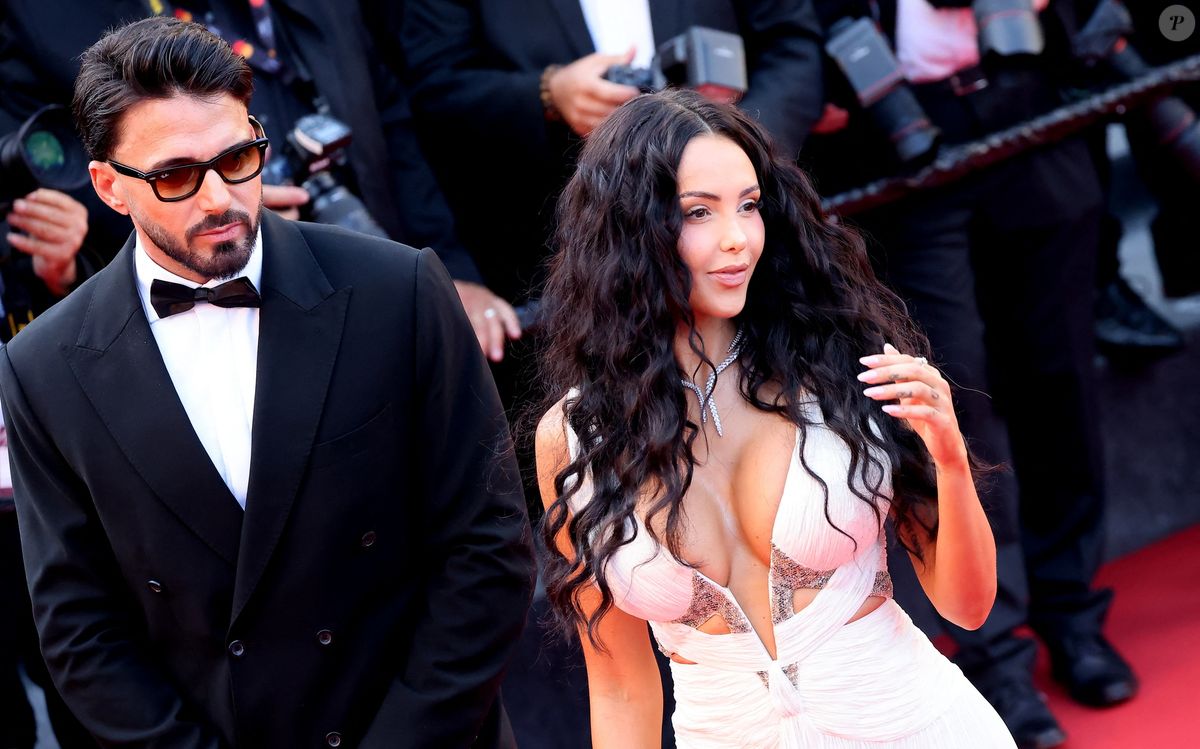 Photo : Nabilla Benattia et son mari Thomas Vergara - Montée des marches du film "The history of ...