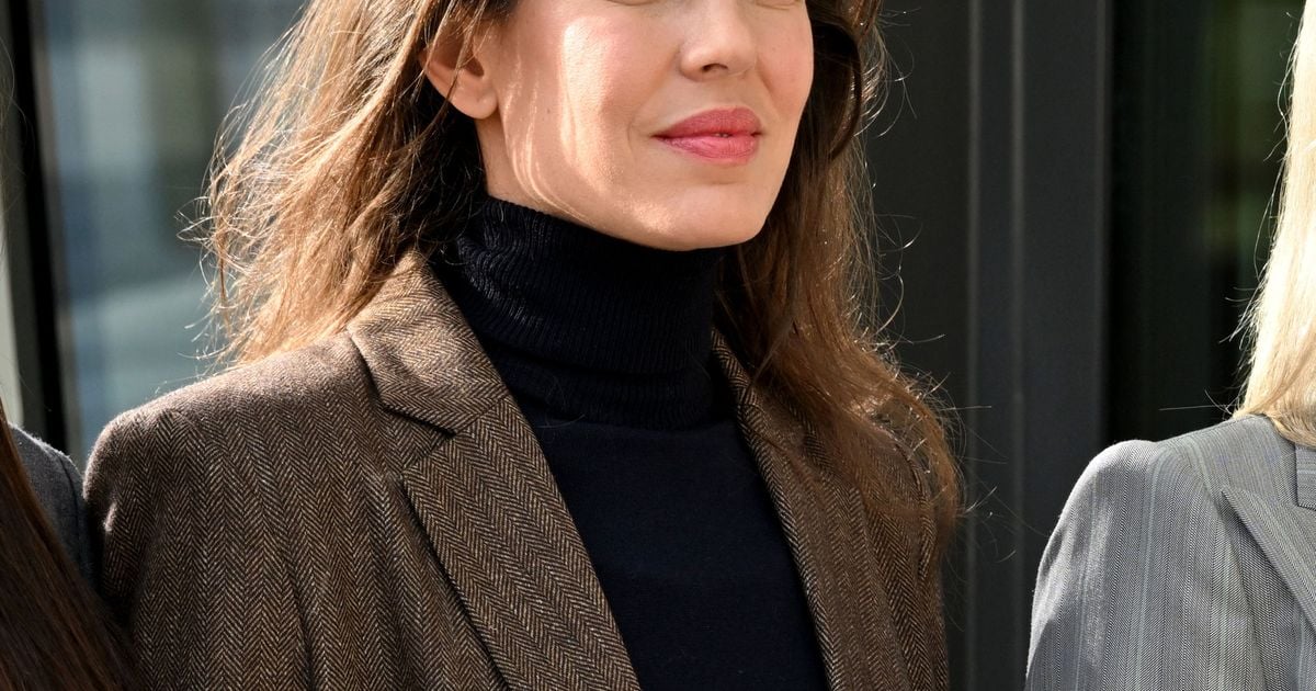 Charlotte Casiraghi en blazer chic à Monaco : découvrez on look en ...