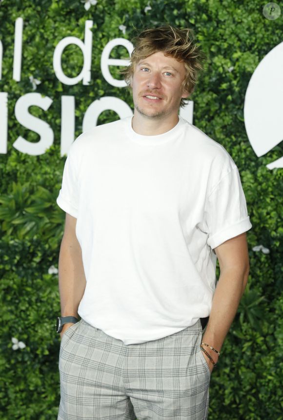 Gérémy Crédeville (Erica) a déménagé juste à côté de la 3e ville la ...
