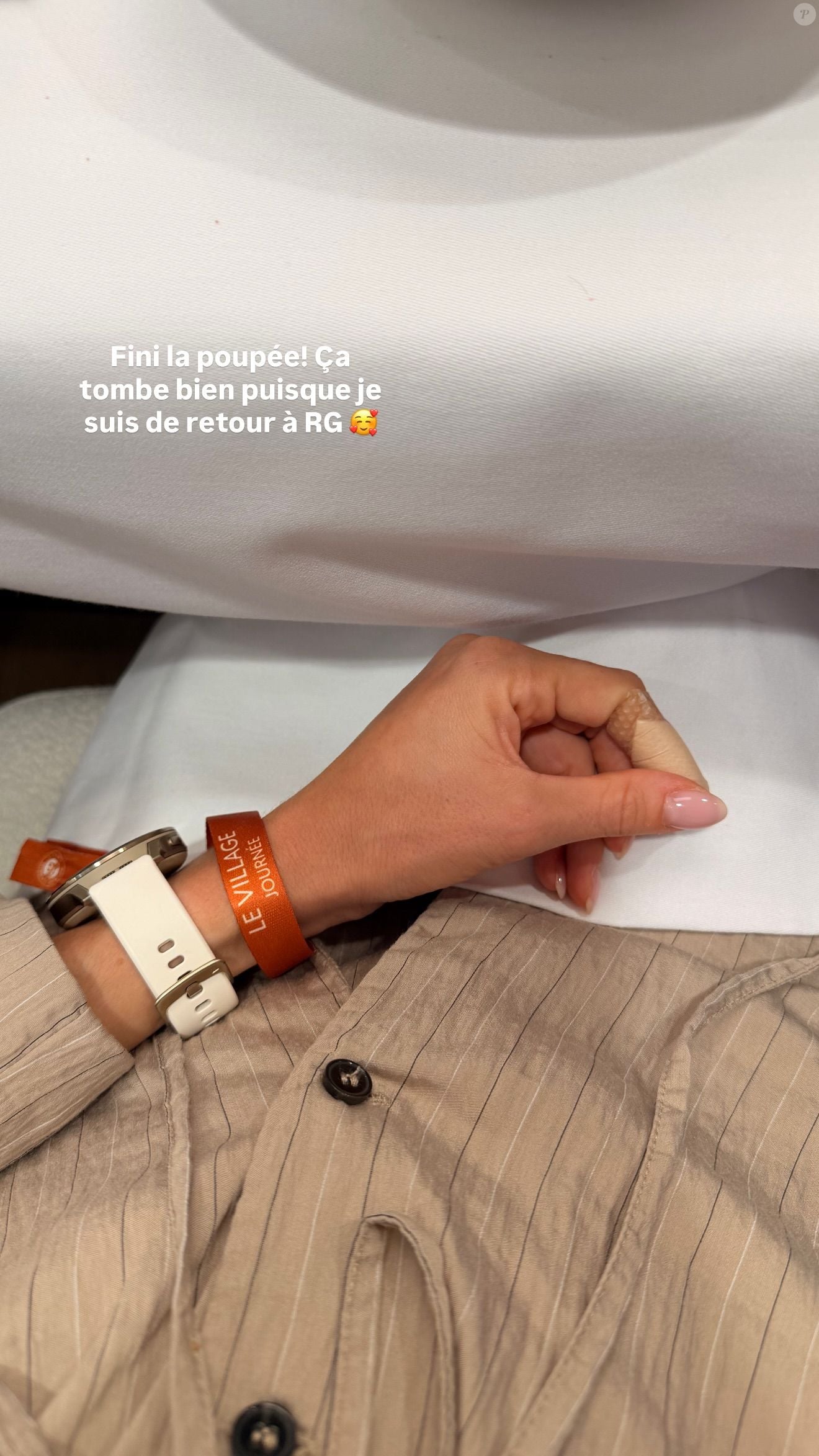Photo : Maëva Coucke donne de ses nouvelles après son opération de l ...