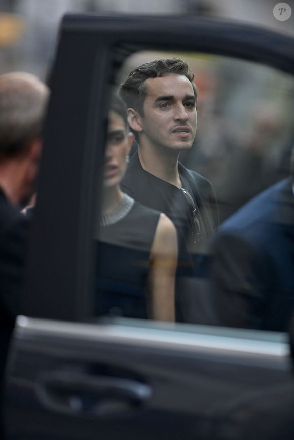 Photo : Gaston Ardisson assistant aux funérailles de Thierry Ardisson à ...