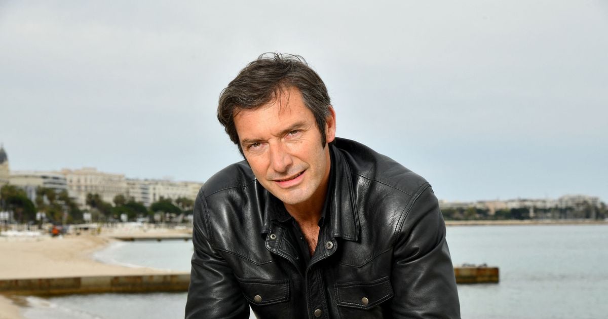 L'autre vie de Franck Sémonin (Section de recherches) : il vous reçoit ...