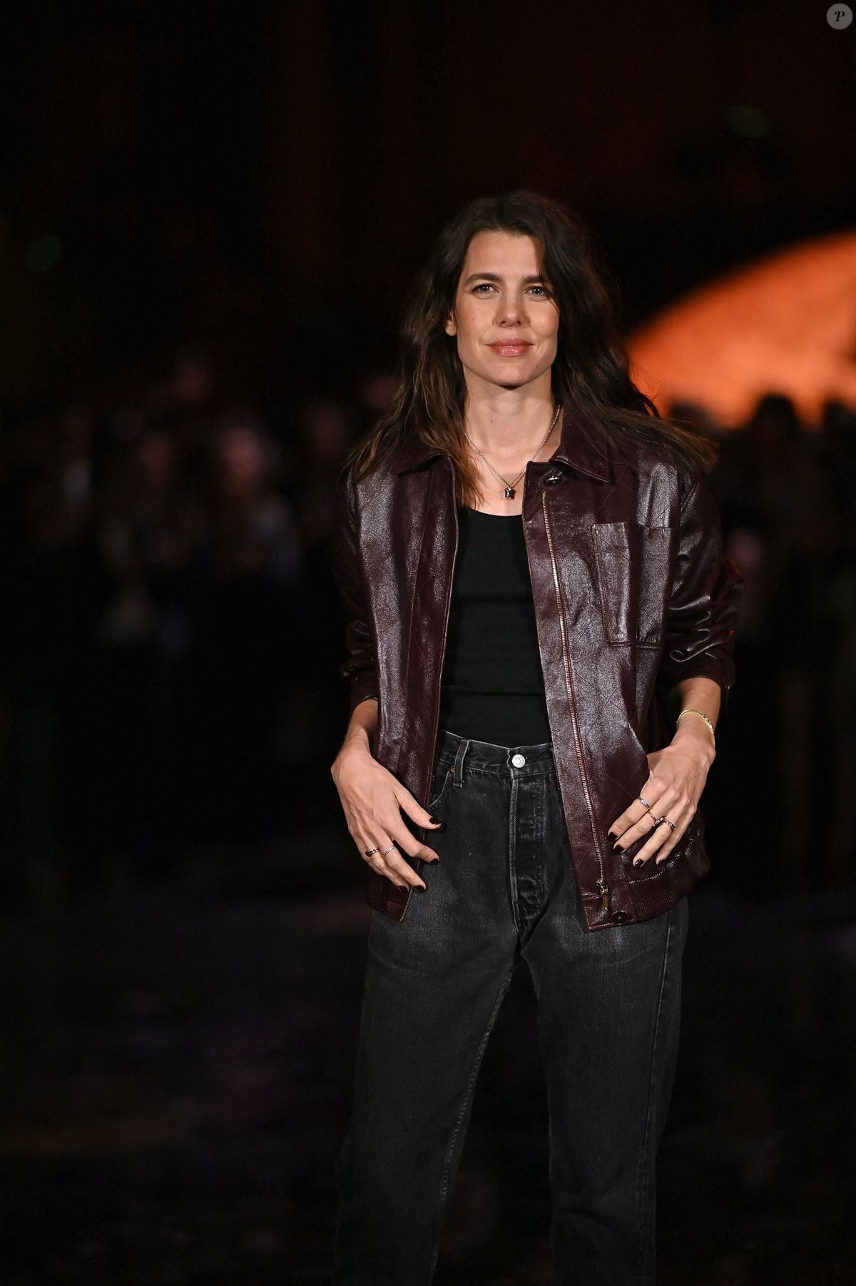 Photo : Charlotte Casiraghi assiste au défilé Chanel Womenswear ...