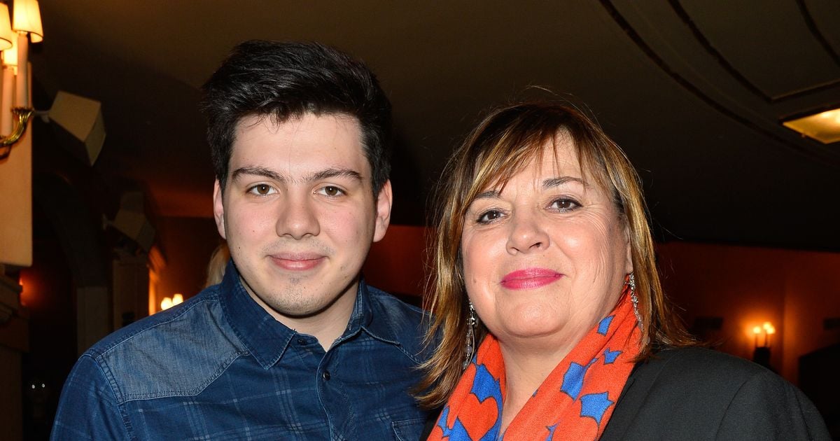 Michèle Bernier prend la pose avec son fils Enzo qui lui ressemble tant ...