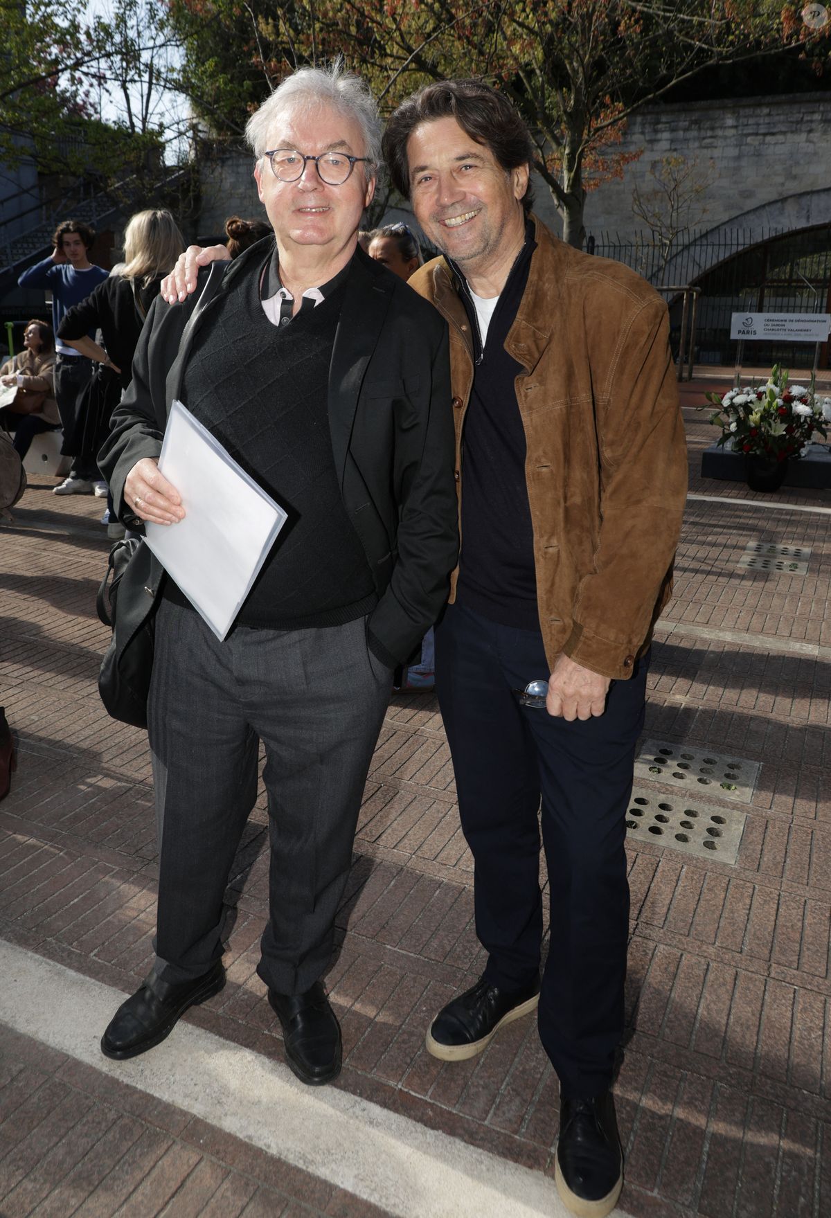 Photo : Sur place, Dominique Besnehard a retrouvé Bruno Madinier qui se ...