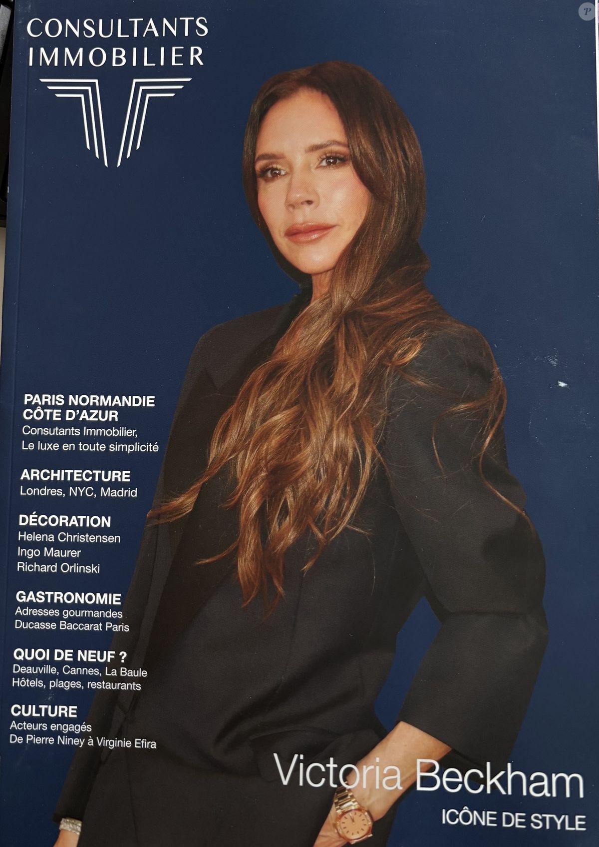 Photo : Couverture du magazine "Consultants Immobilier" - Purepeople