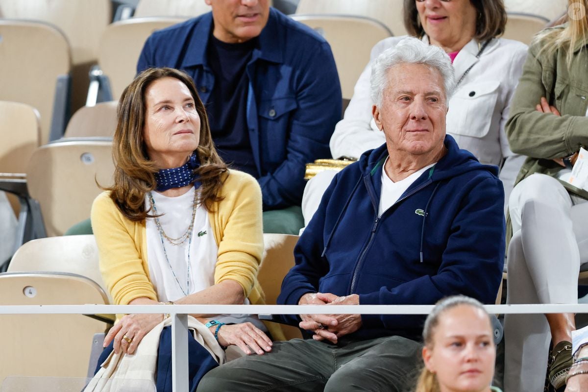 Photo : C’est le cas également pour l’acteur américain Dustin Hoffman et sa femme Lisa Gottsegen ...