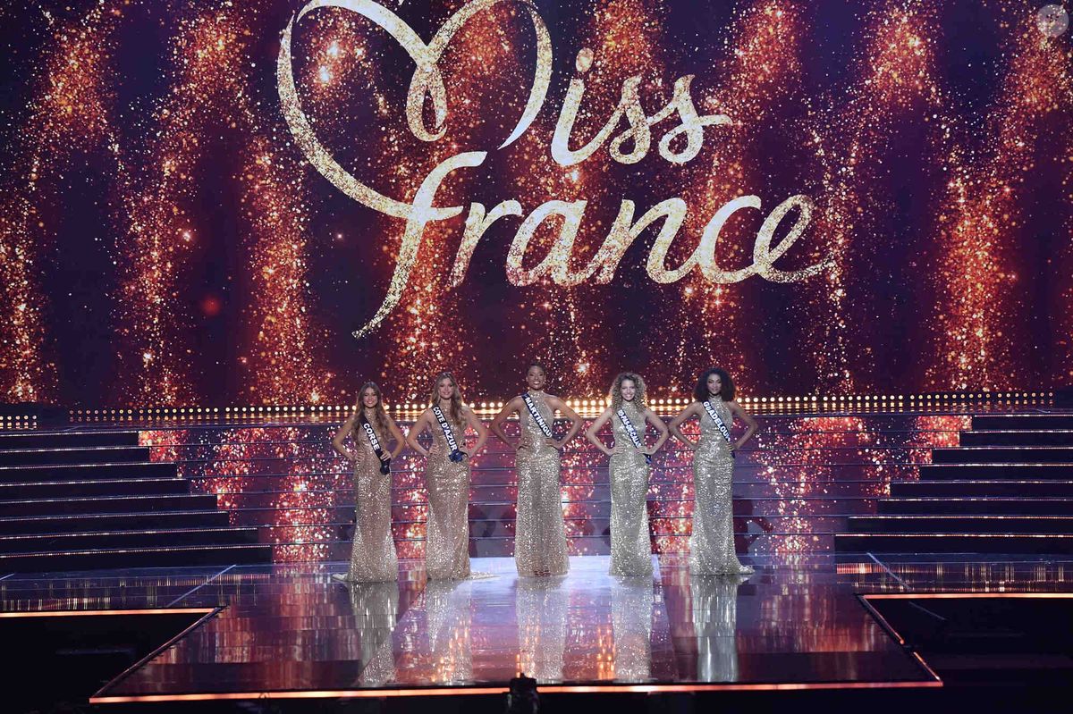 Photo : Miss France 2025, sur TF1 Crédits : Pierre Billard/sipa press ...