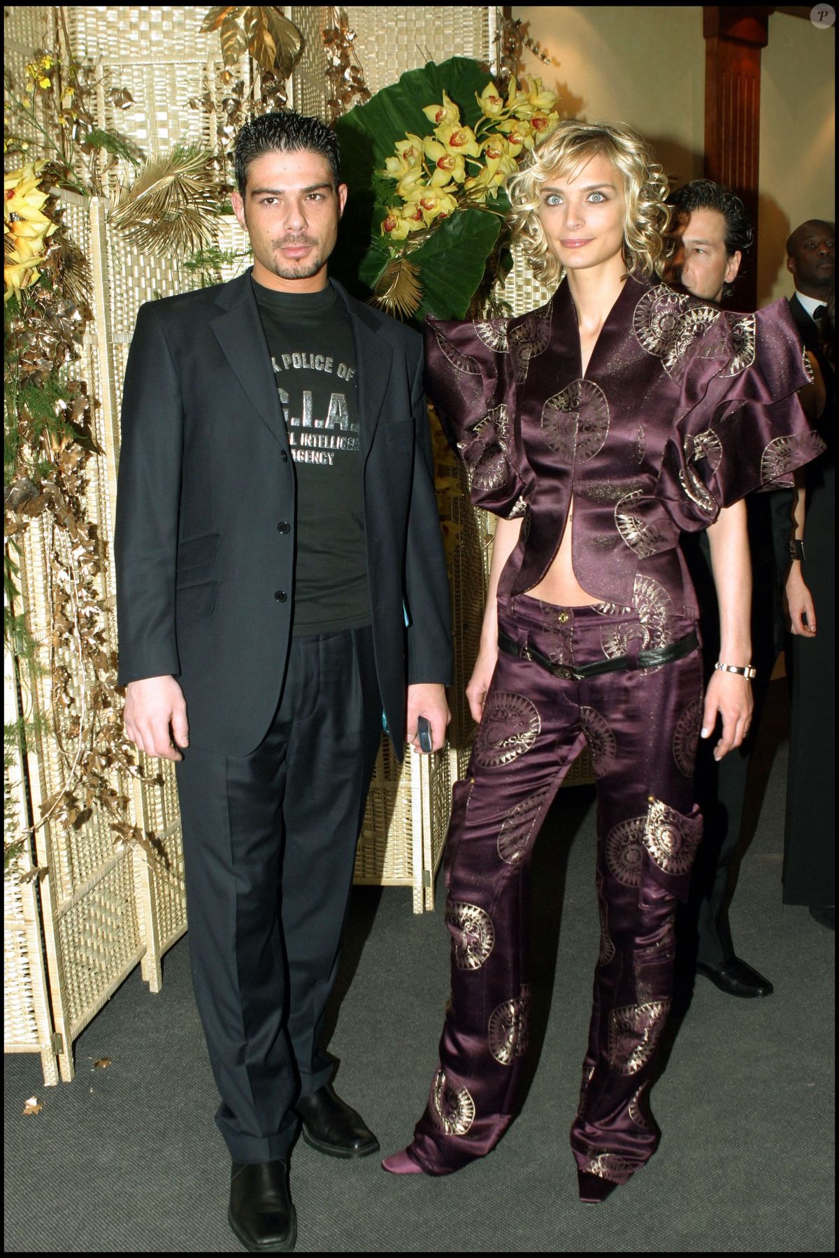 Photo : Alexandre Anthony et Sarah Marshall lors des prix The Best 2004 ...