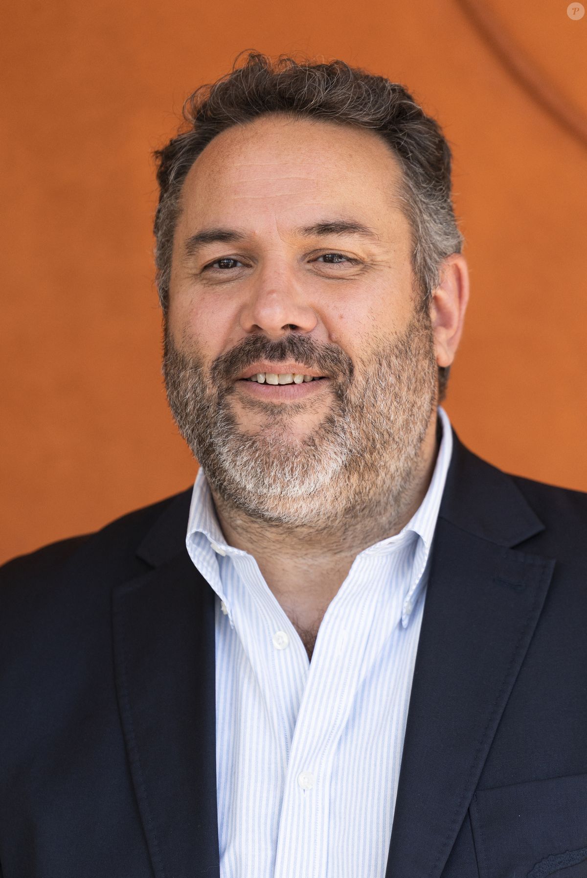 Photo : Bruce Toussaint au village lors des Internationaux de France de ...