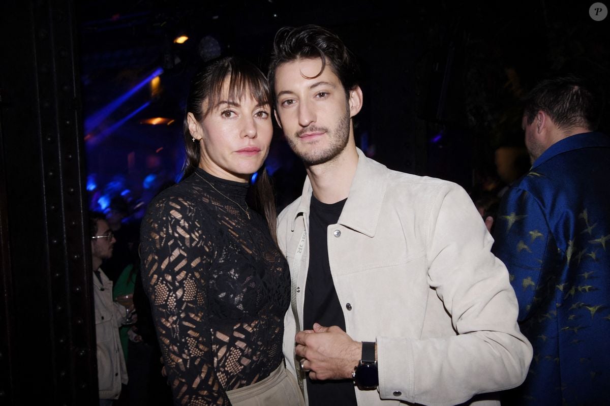 Photo : Exclusif - Pierre Niney et sa compagne Natasha Andrews - After ...