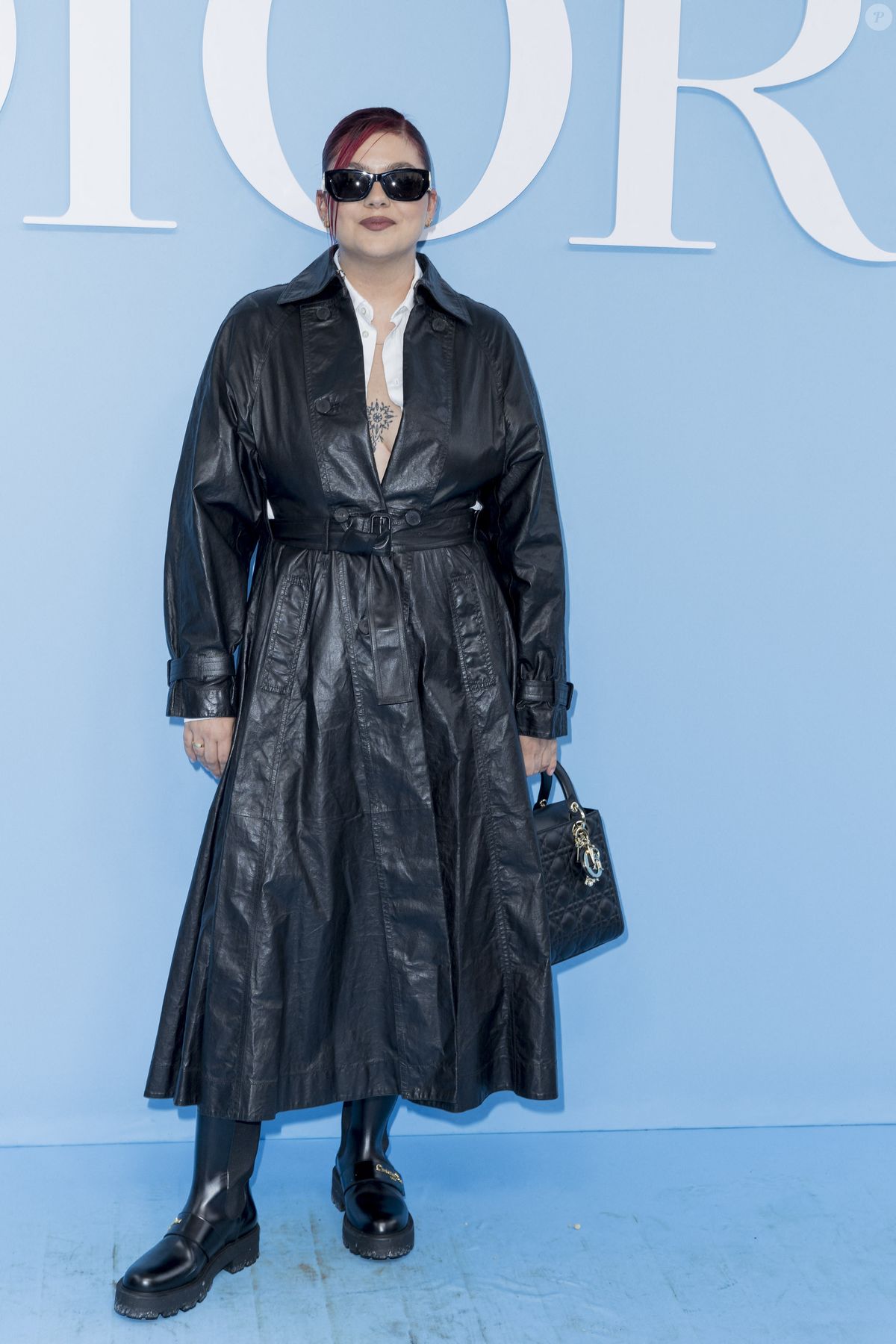 Photo : Louane au photocall du défilé de mode féminine Dior printemps ...