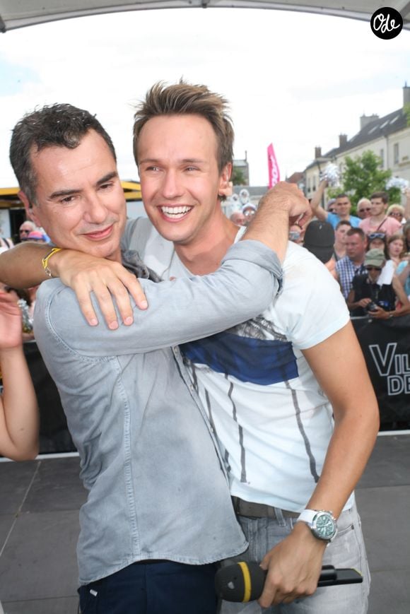 "Il est trop beau" : voisin et parrain du fils de Cyril Féraud, Laurent ...