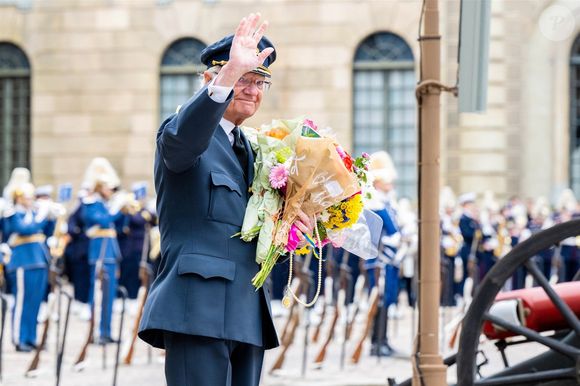 Elle a moins de 3 mois, cette princesse a fait sa toute première ...