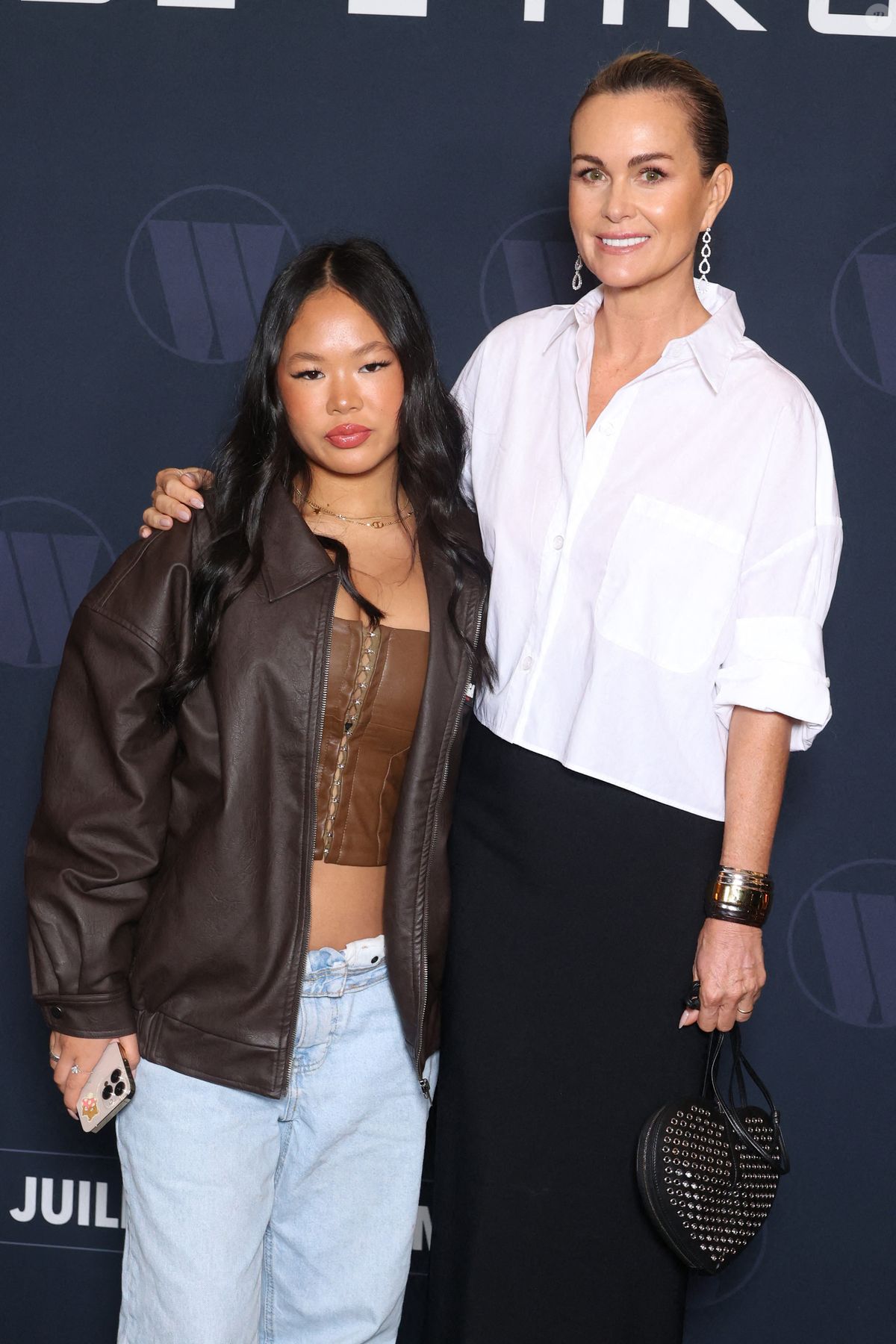 Photo : Laeticia Hallyday et sa fille Joy Hallyday assistent à la ...
