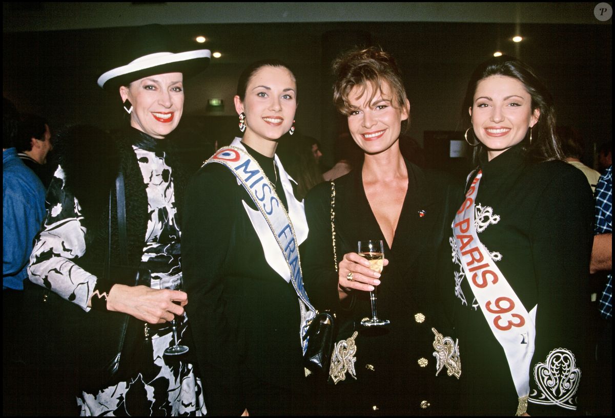 Photo : Archives - Geneviève de Fontenay avec Valérie Claisse Miss ...
