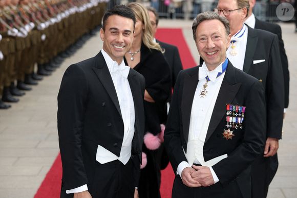 Stéphane Bern : Apparition surprise de son compagnon Yori Bailleres, de ...