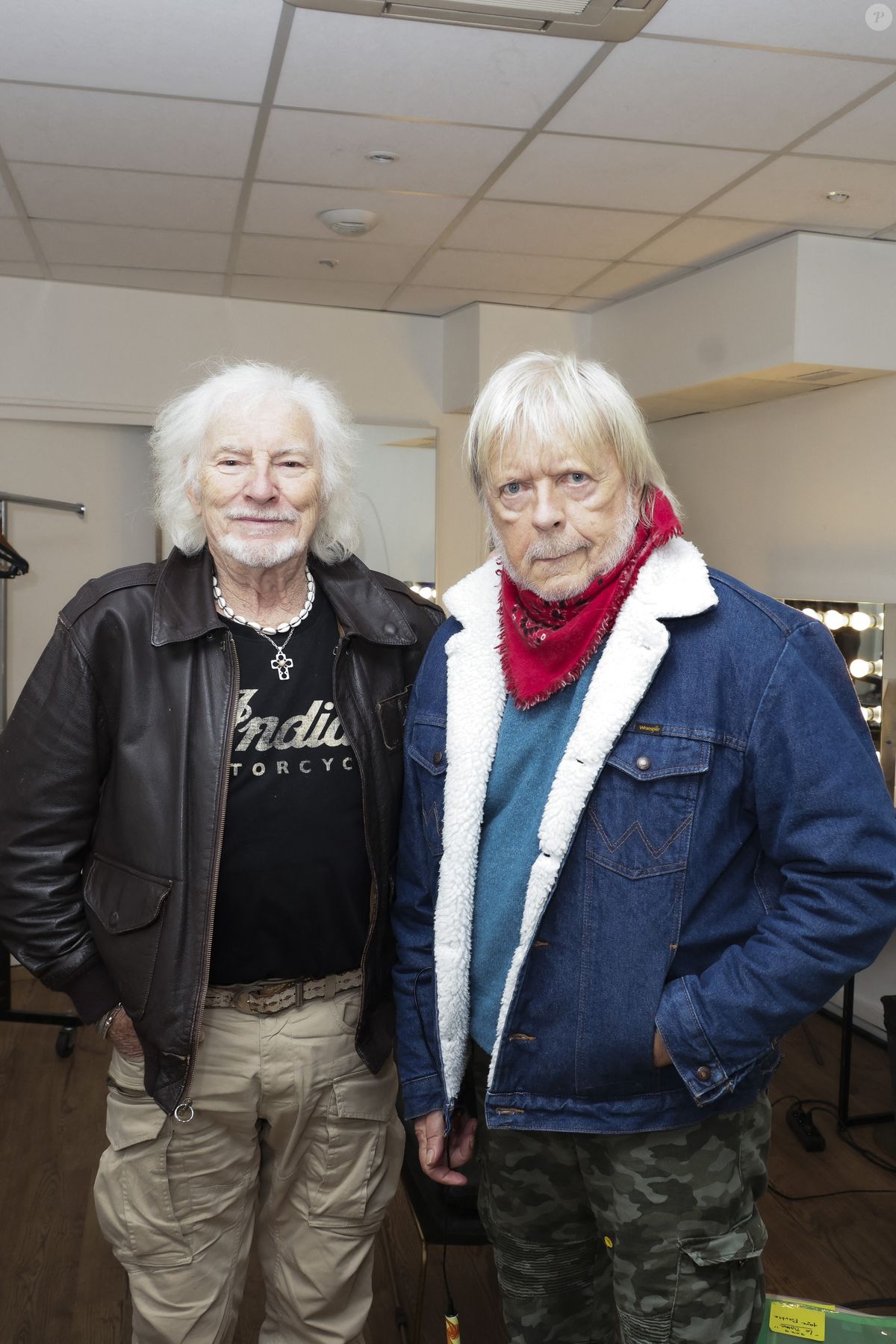Photo : Exclusif - Hugues Aufray et Renaud en backstage du concert de ...