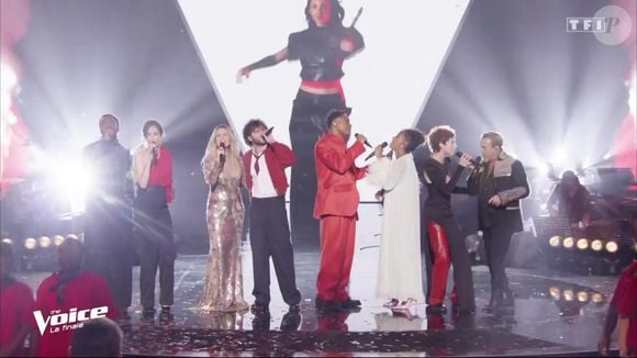 The Voice 2026 : revivez les looks incroyables des finalistes Hugo ...