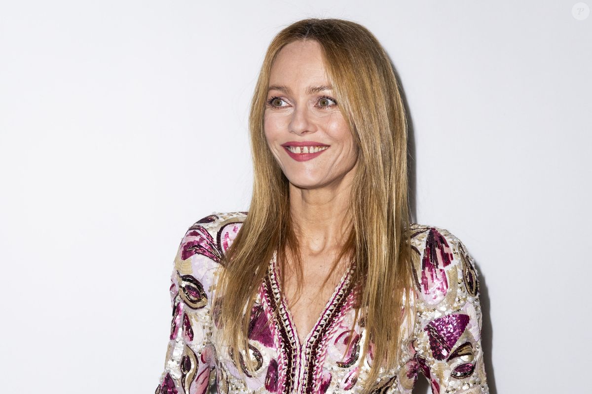 Photo : En octobre 2023, la chanteuse accordait une rare interview à ...