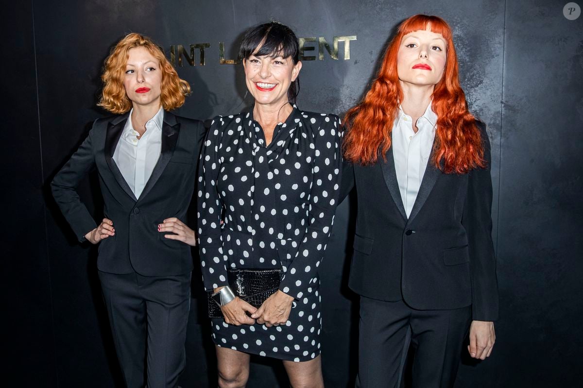 Photo : La chanteuse Lio et ses filles Garance et Léa - Photocall du ...