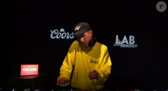 Cette icône des années 90 nous a quittés : le chanteur de ce tube ...