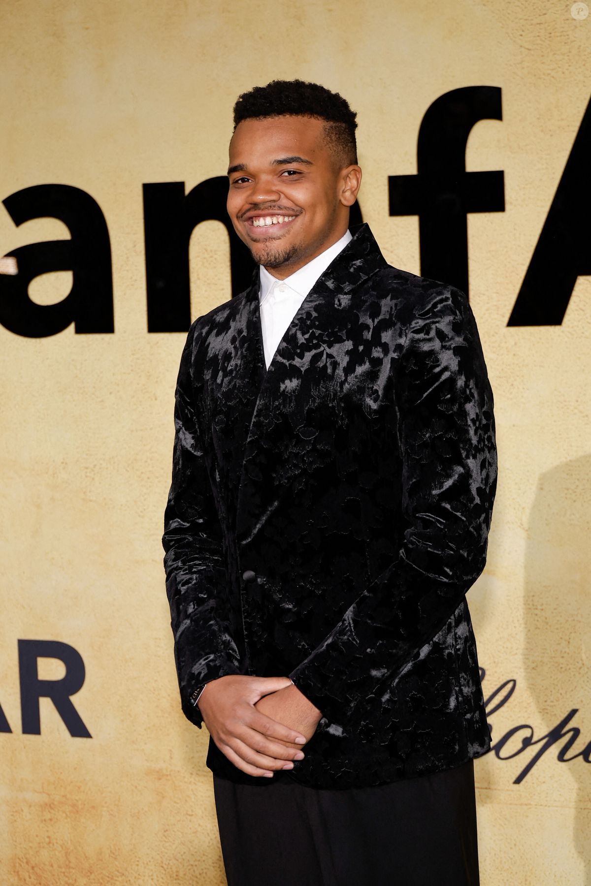 Photo : Elijah Wright au photocall du gala AmFar 2025 by Chopard à l ...