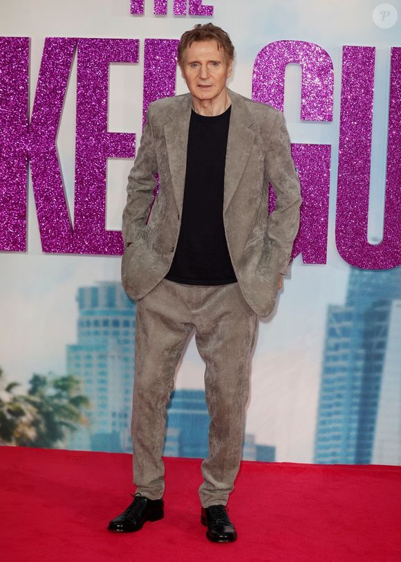 Pamela Anderson et ce célèbre acteur se sont lâchés sur le tapis rouge : le duo suscite les ...