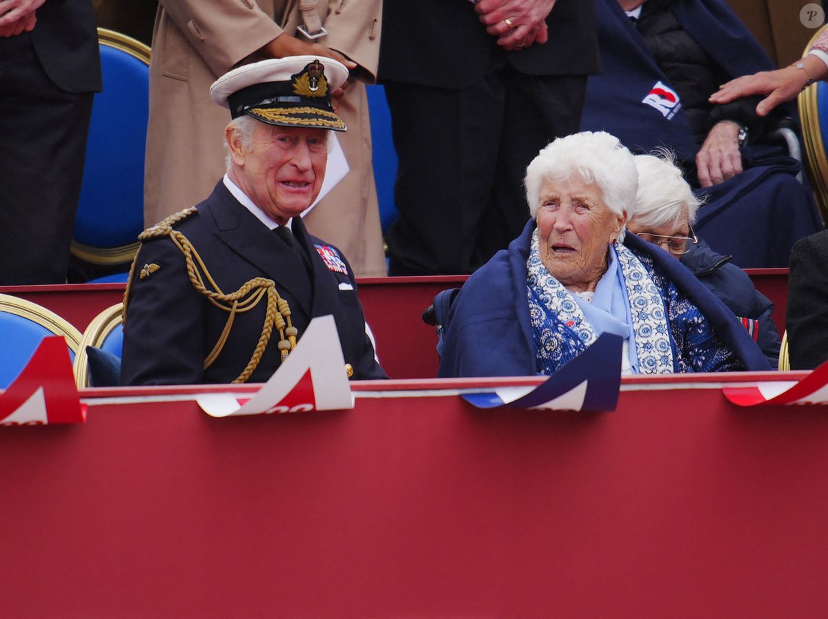 Photo : Le roi Charles III d'Angleterre, Joy Trew - Le roi Charles III ...