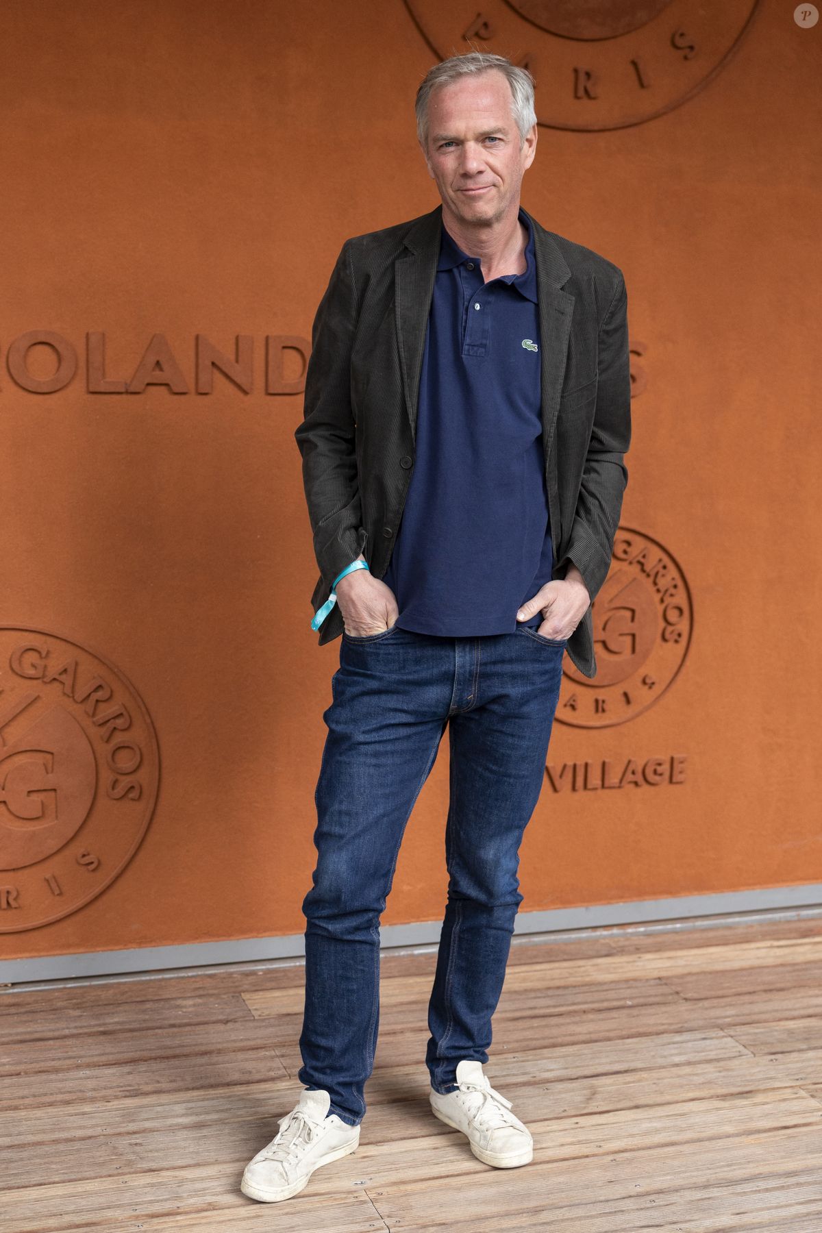 Photo : Julien Arnaud au village lors des Internationaux de France de ...