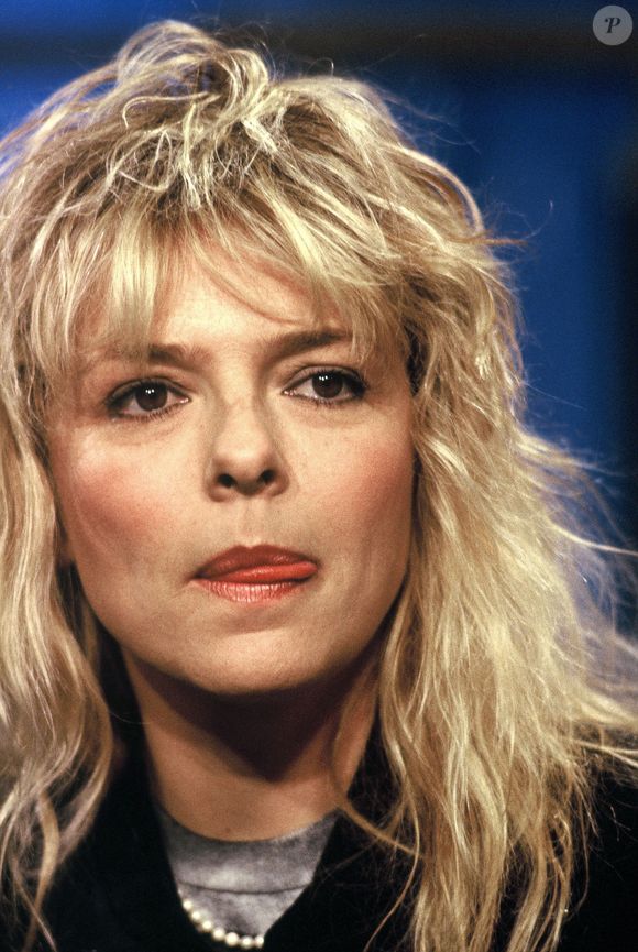 France Gall installée dans une maison à des milliers de kilomètres de ...