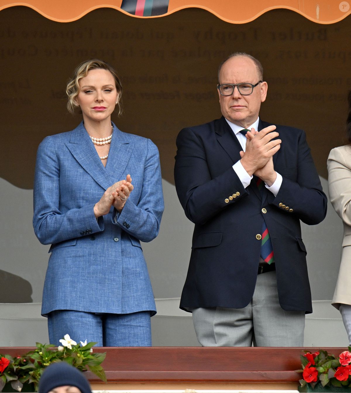Photo : Le prince Albert II de Monaco et la princesse Charlene durant ...