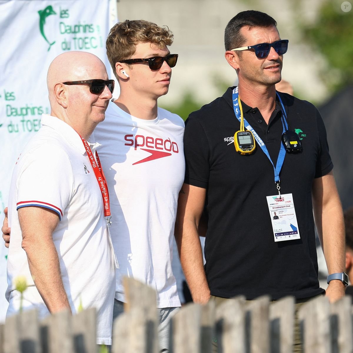 Photo : Léon Marchand, Bob Bowman et Nicolas Castel lors des ...