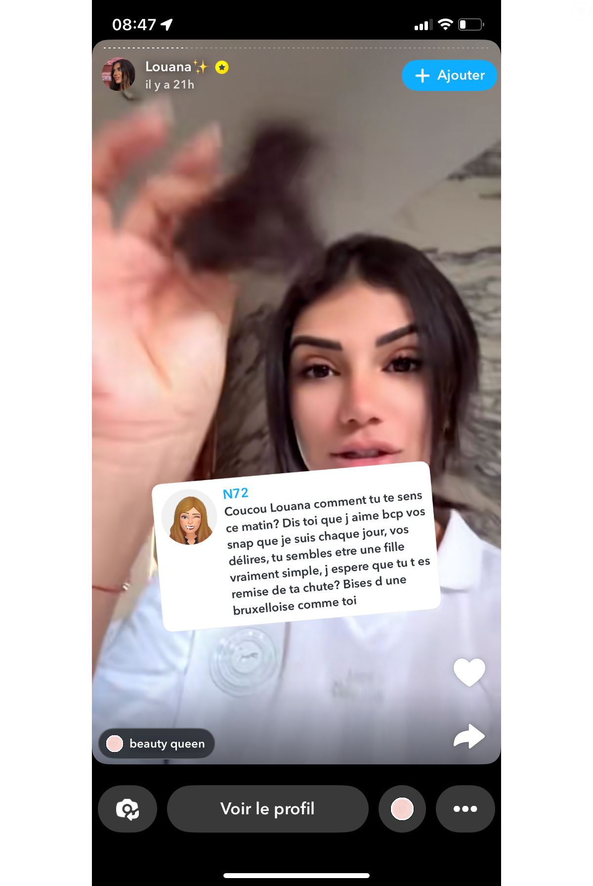 Photo : dévoilant au passage des touffes de cheveux qui sont tombées. Louana Franco révèle avoir ...