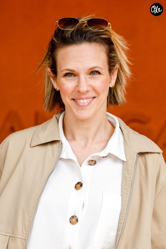 Photo : Lorie (Laure Pester) au photocall du village lors des ...