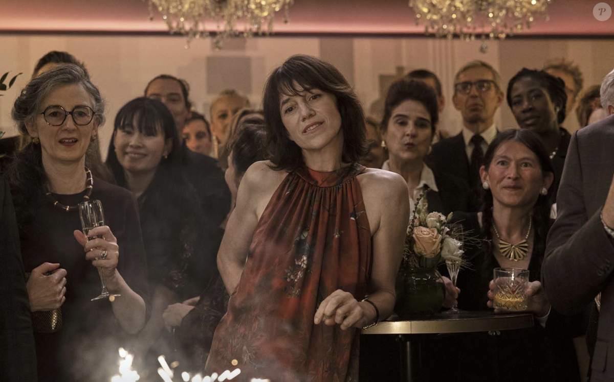 Vidéo : Bande-annonce de la série "Etoile" sur Prime video - Purepeople