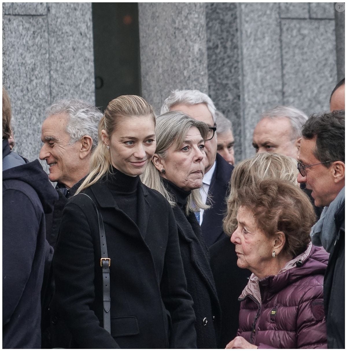 Photo : Le temps était au deuil pour Caroline de Monaco et 3 de ses ...