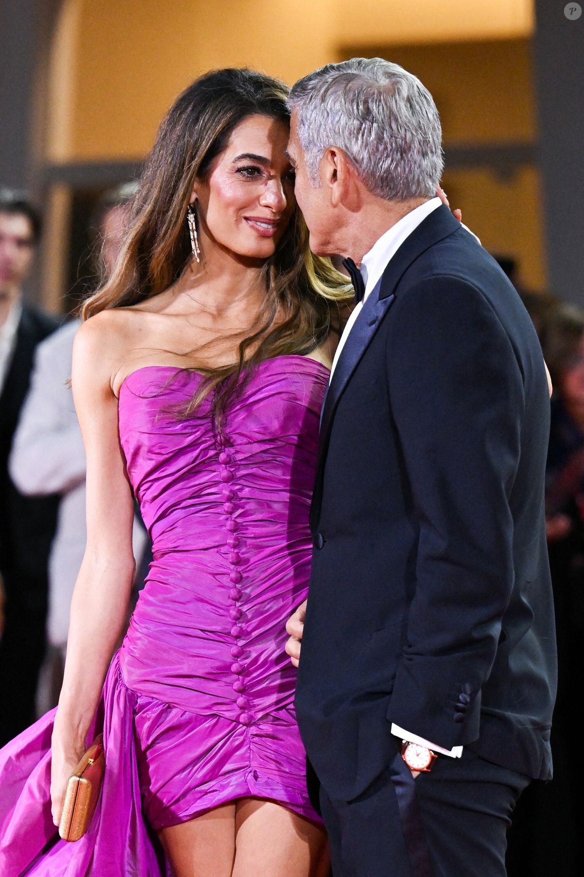 Photo : Quelques heures plus tard, l'acteur et sa femme, Amal Clooney ...