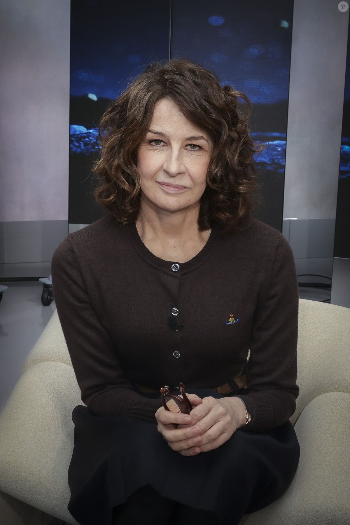 Photo : Exclusif - Valérie Lemercier sur le plateau de Clique, le 28 ...