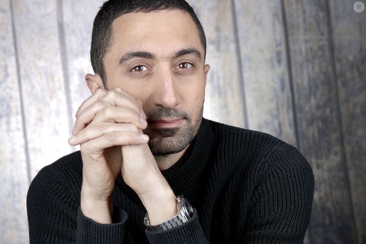 Photo : Exclusif - Portrait de Jimmy Mohamed à Paris, le 18 avril 2023 ...